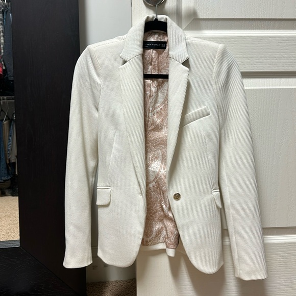 Zara | Jackets & Coats | Zara Women Collection Cream Colored Blazer ...